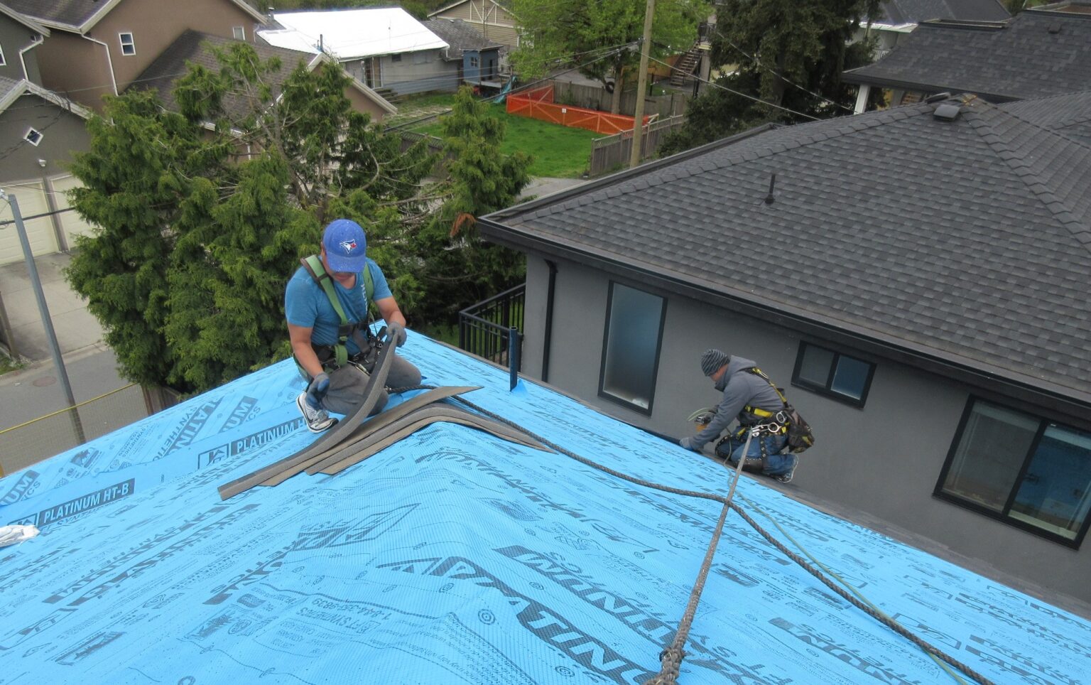 Asphalt Shingles - Licon Construction